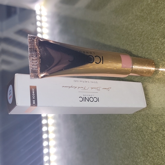 ICONIC London | Makeup | Iconic London Sheer Blush Shade Rose Riot ...
